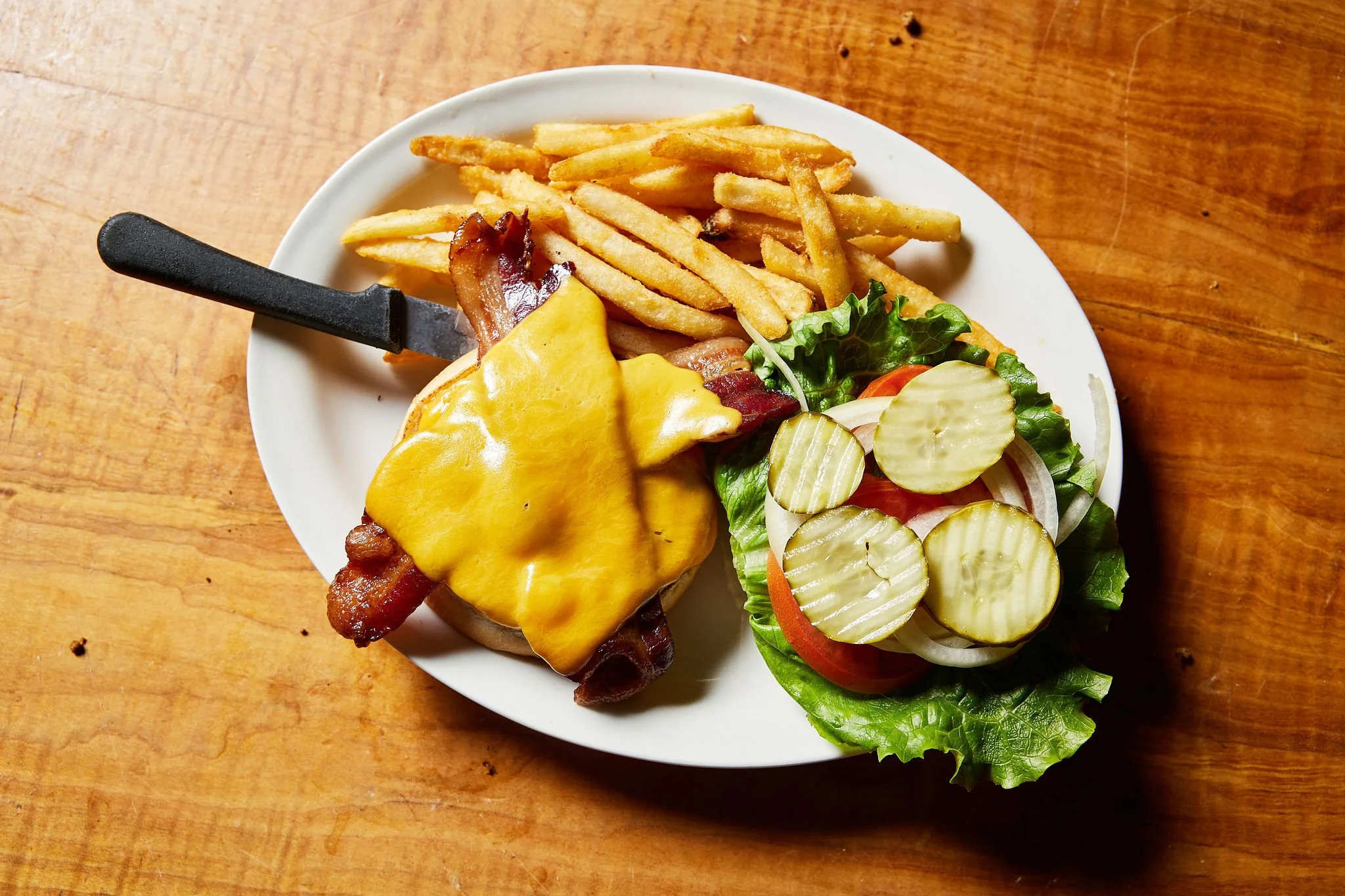 Hours and Location — Burs Restaurant and Lounge