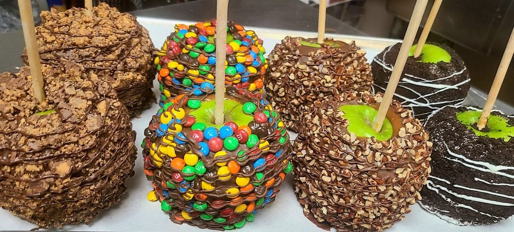 Treehouse Cupcakes & Frozen Treats