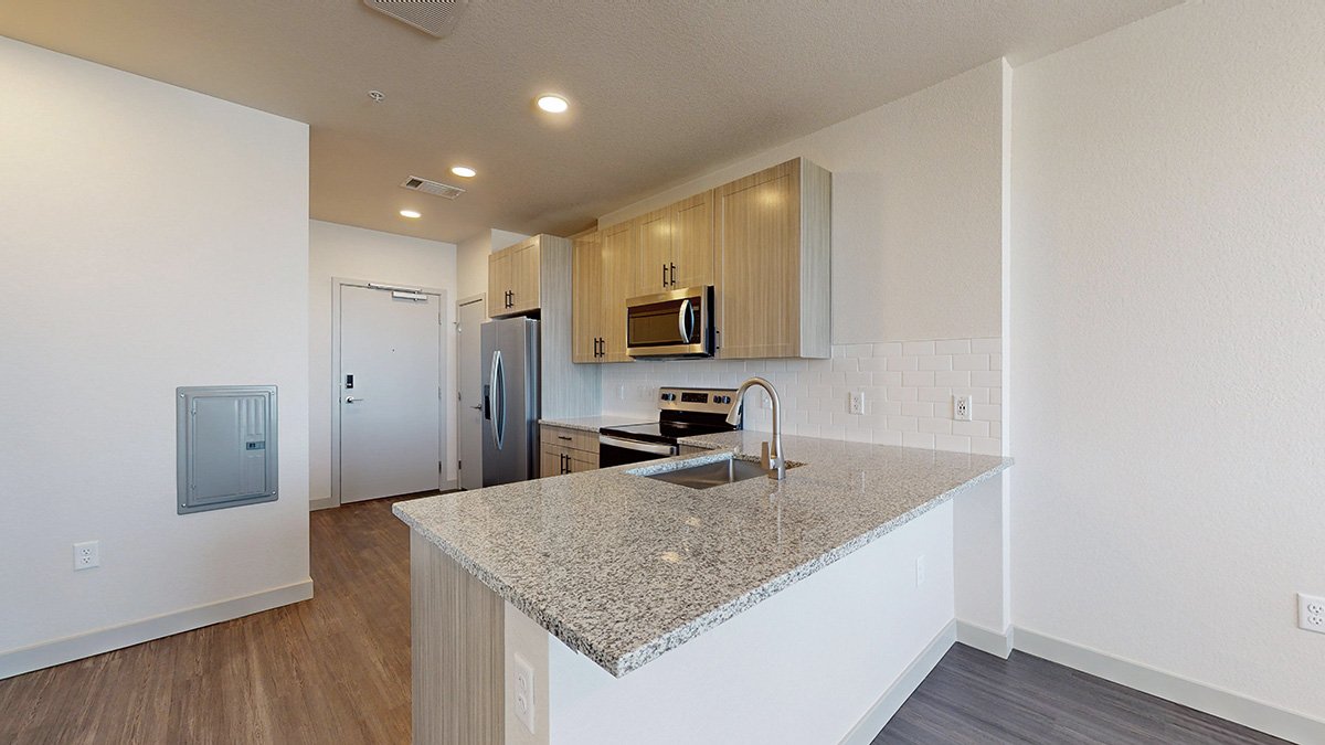 Railside at Wadsworth Station, Lakewood CO | Studios, 1 BRs, 2 BRs