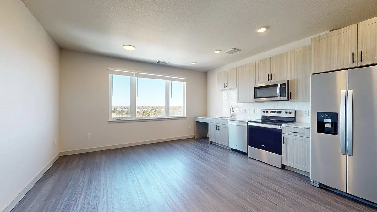 Railside at Wadsworth Station, Lakewood CO | Studios, 1 BRs, 2 BRs