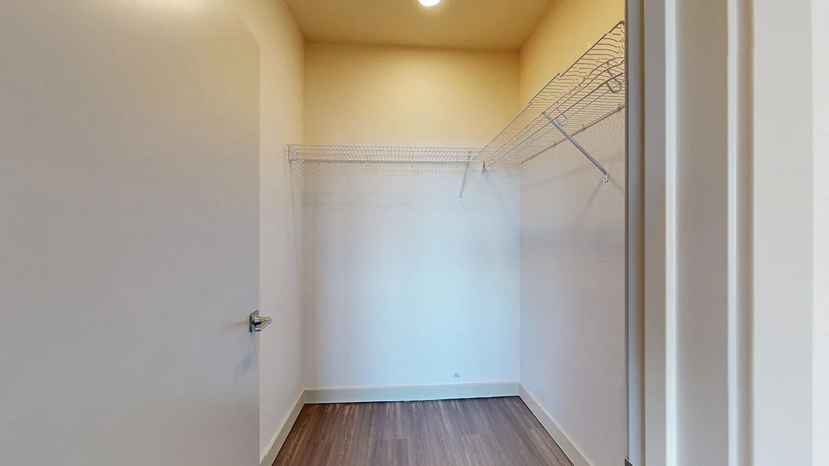 Railside at Wadsworth Station, Lakewood CO | Studios, 1 BRs, 2 BRs