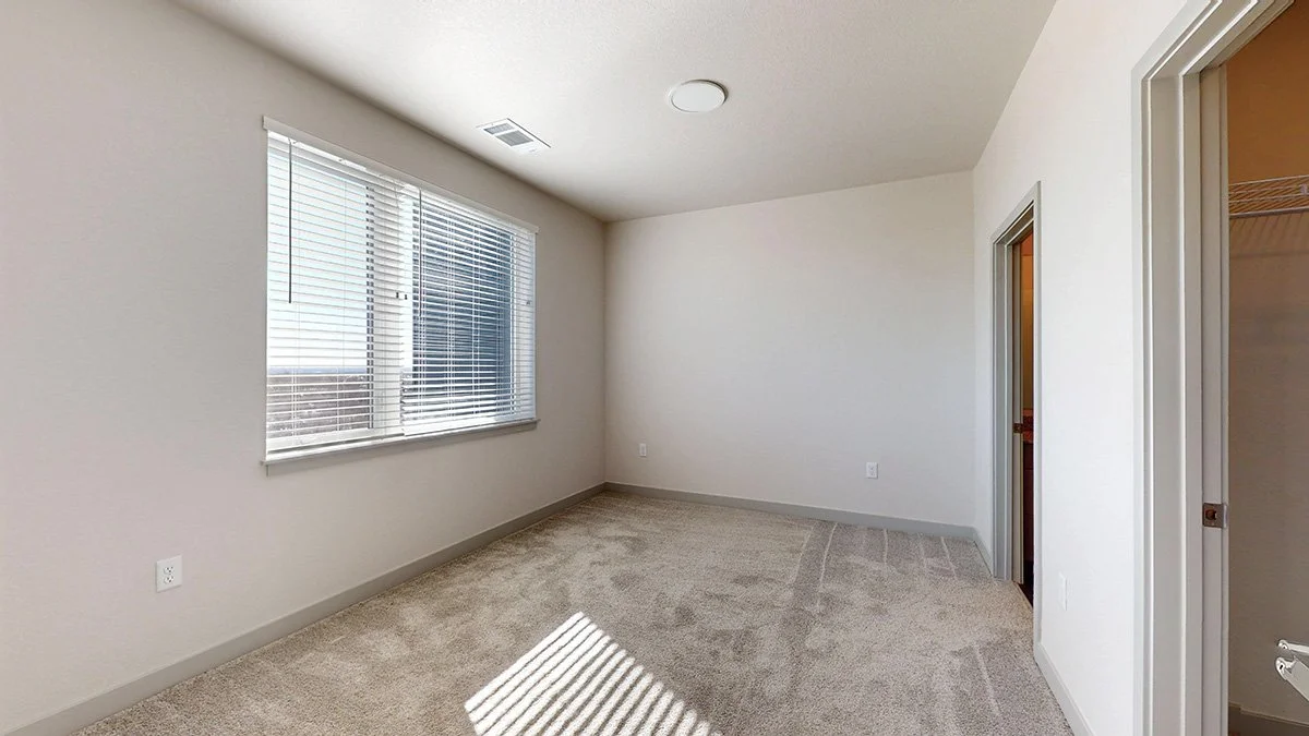 Railside at Wadsworth Station, Lakewood CO | Studios, 1 BRs, 2 BRs