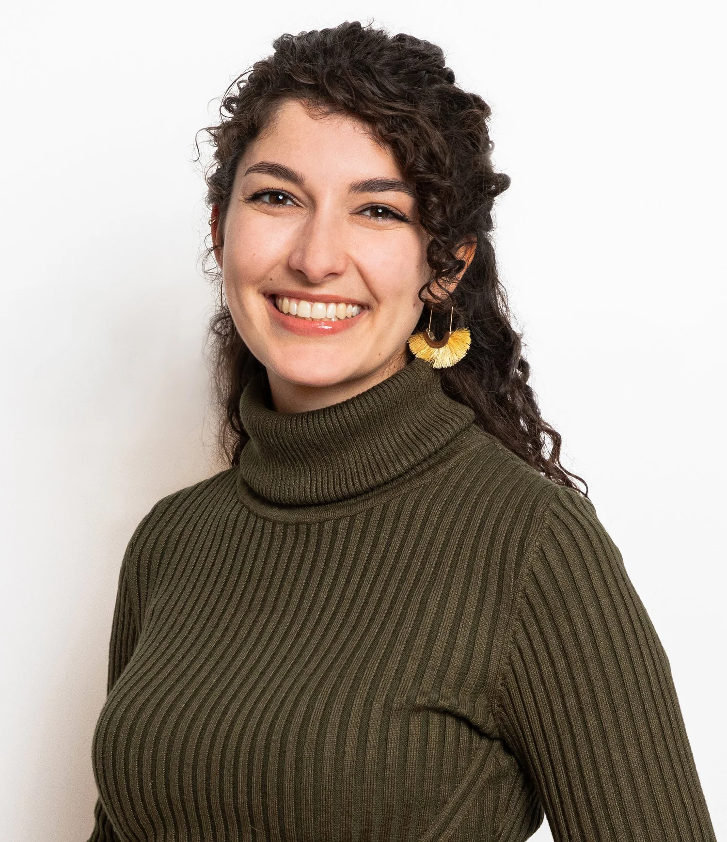 Alyssa Vega — Loop Lighting