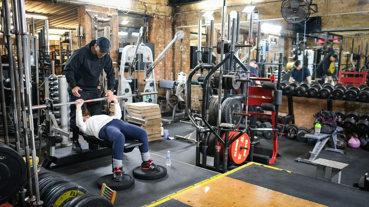 Beginner’s Guide to Powerlifting: Lifting Heavy, the Right Way