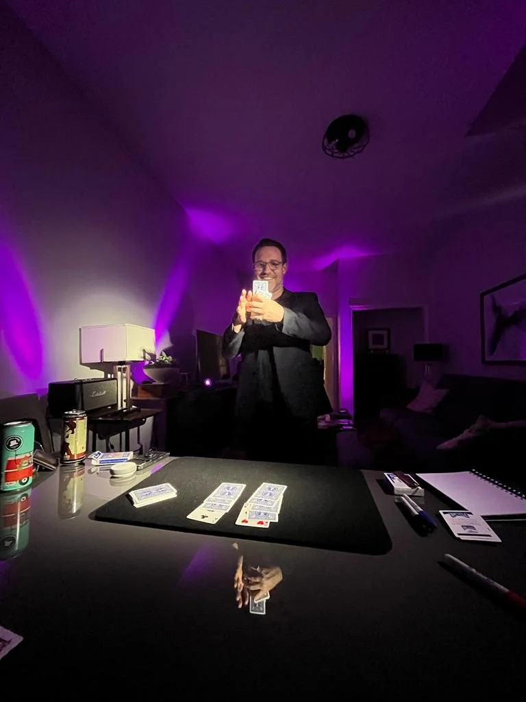 The World's Smallest Magic Theatre — Scott Hammell - SPEAKER. MAGICIAN ...