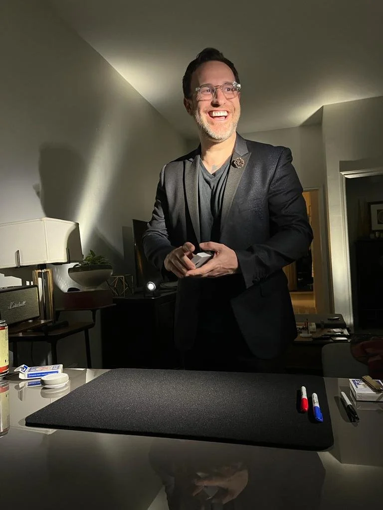 The World's Smallest Magic Theatre — Scott Hammell - SPEAKER. MAGICIAN ...