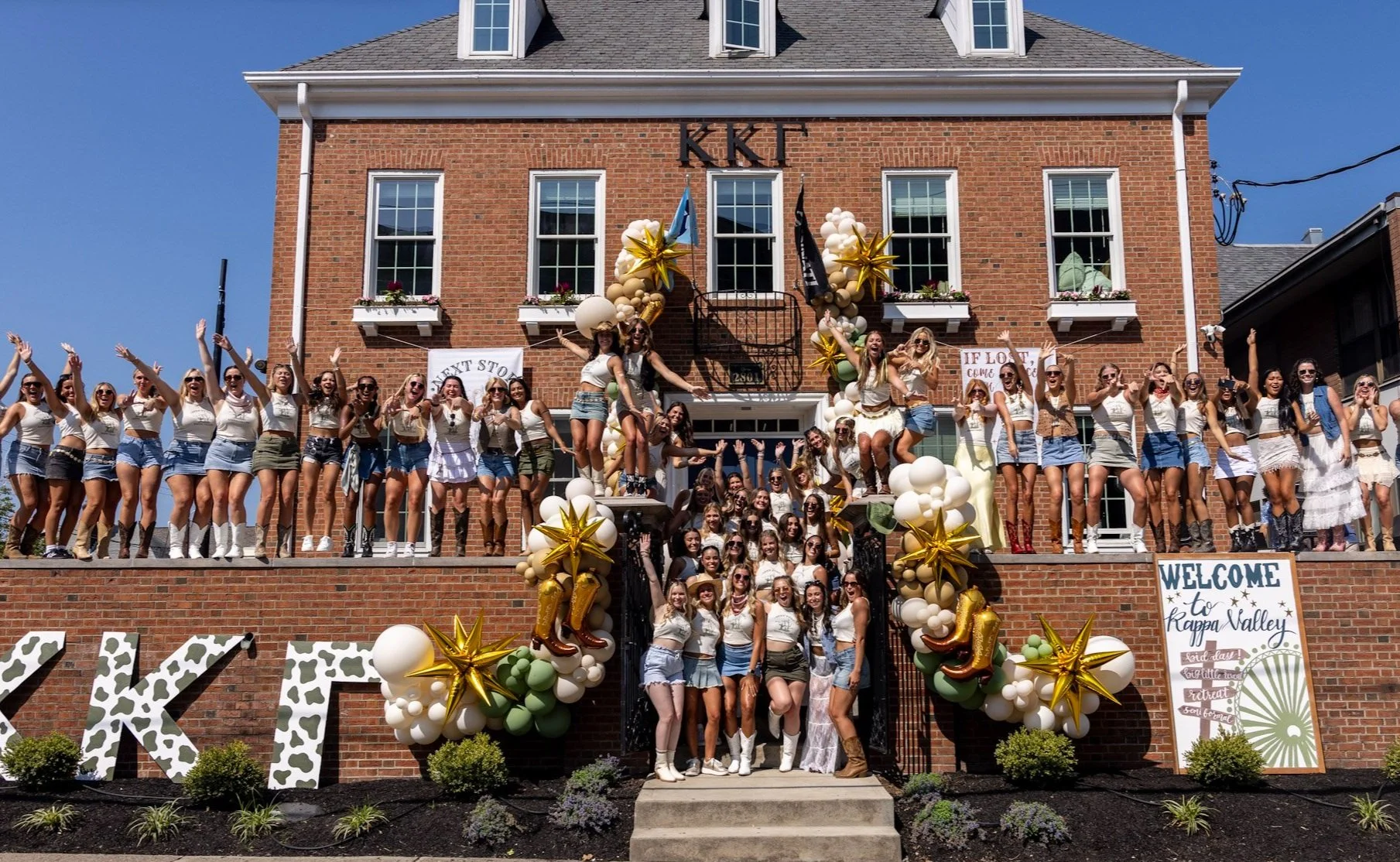 The Chapters — Cincinnati Panhellenic Sororities