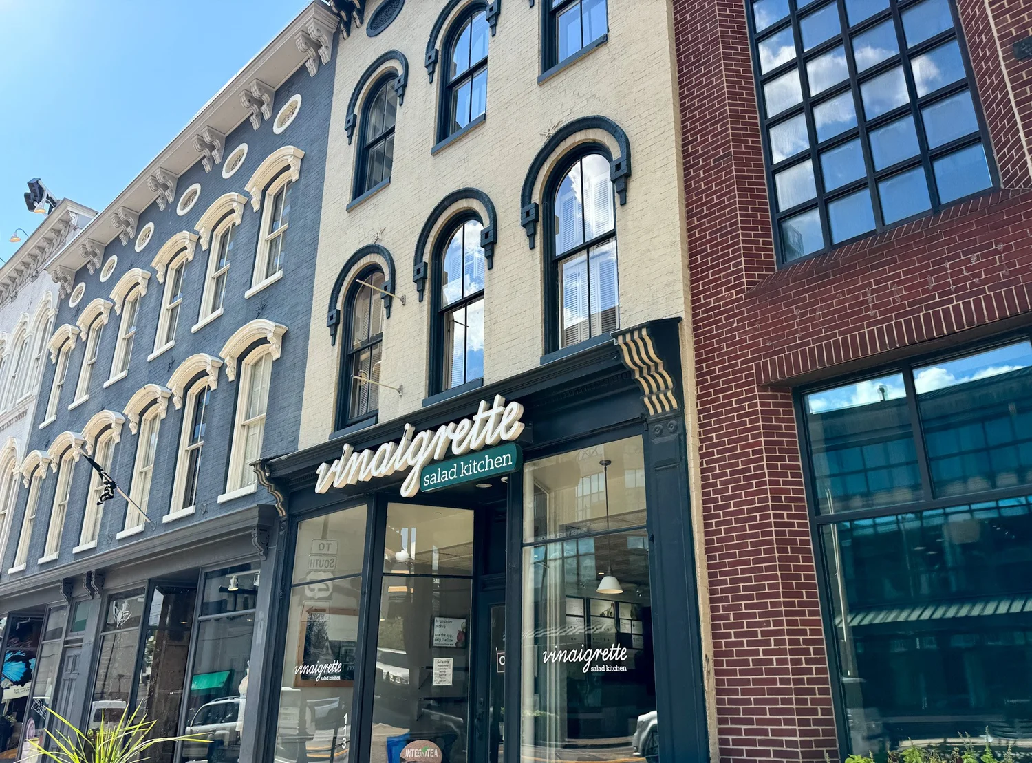 Local's Guide to Lunch in Lexington, Kentucky — Creatives En Route