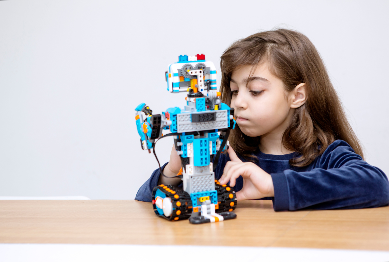 Bricks & Robots - Robotics lessons for kids.