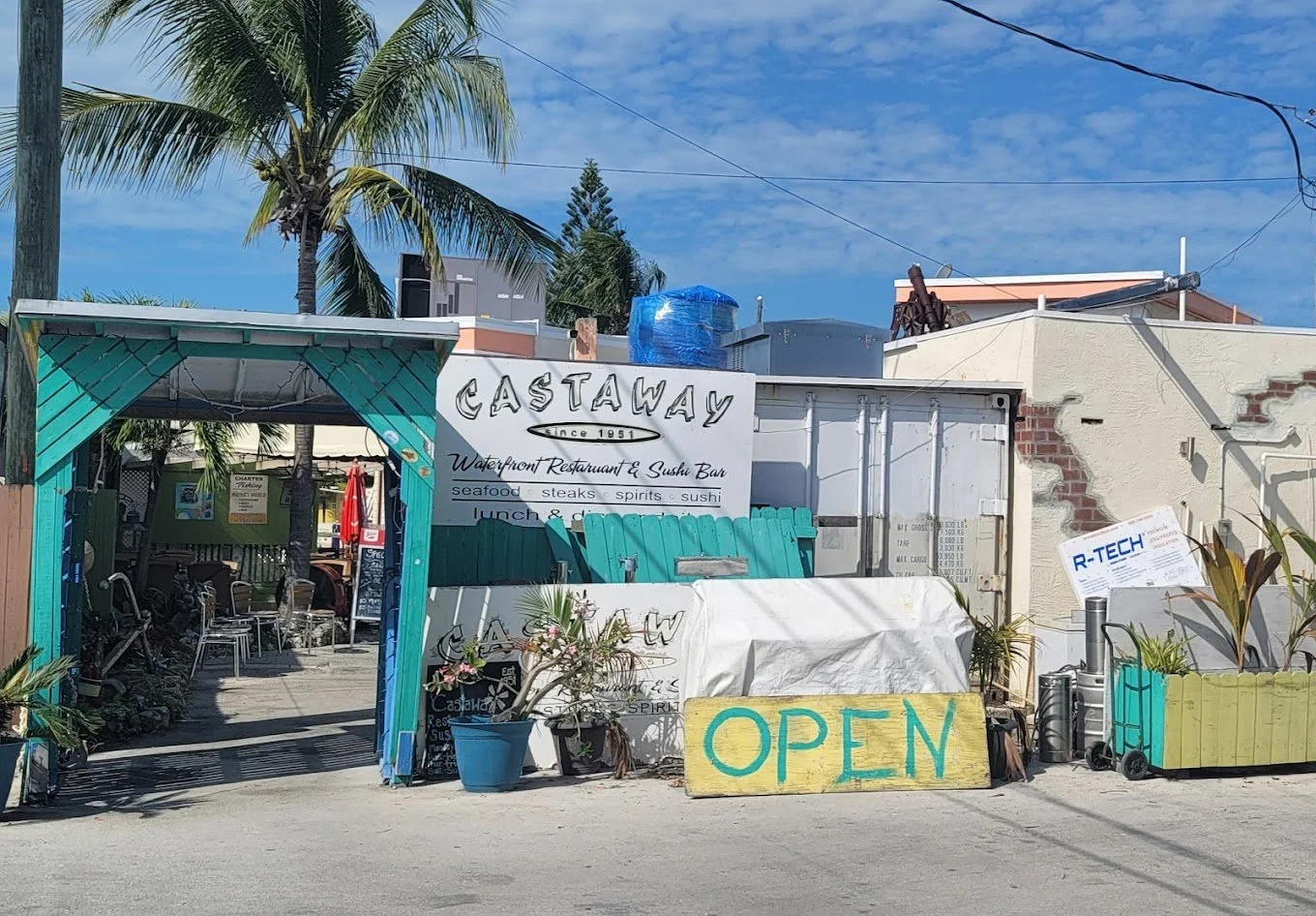 Best Dining in Marathon, FL — Captain Pips