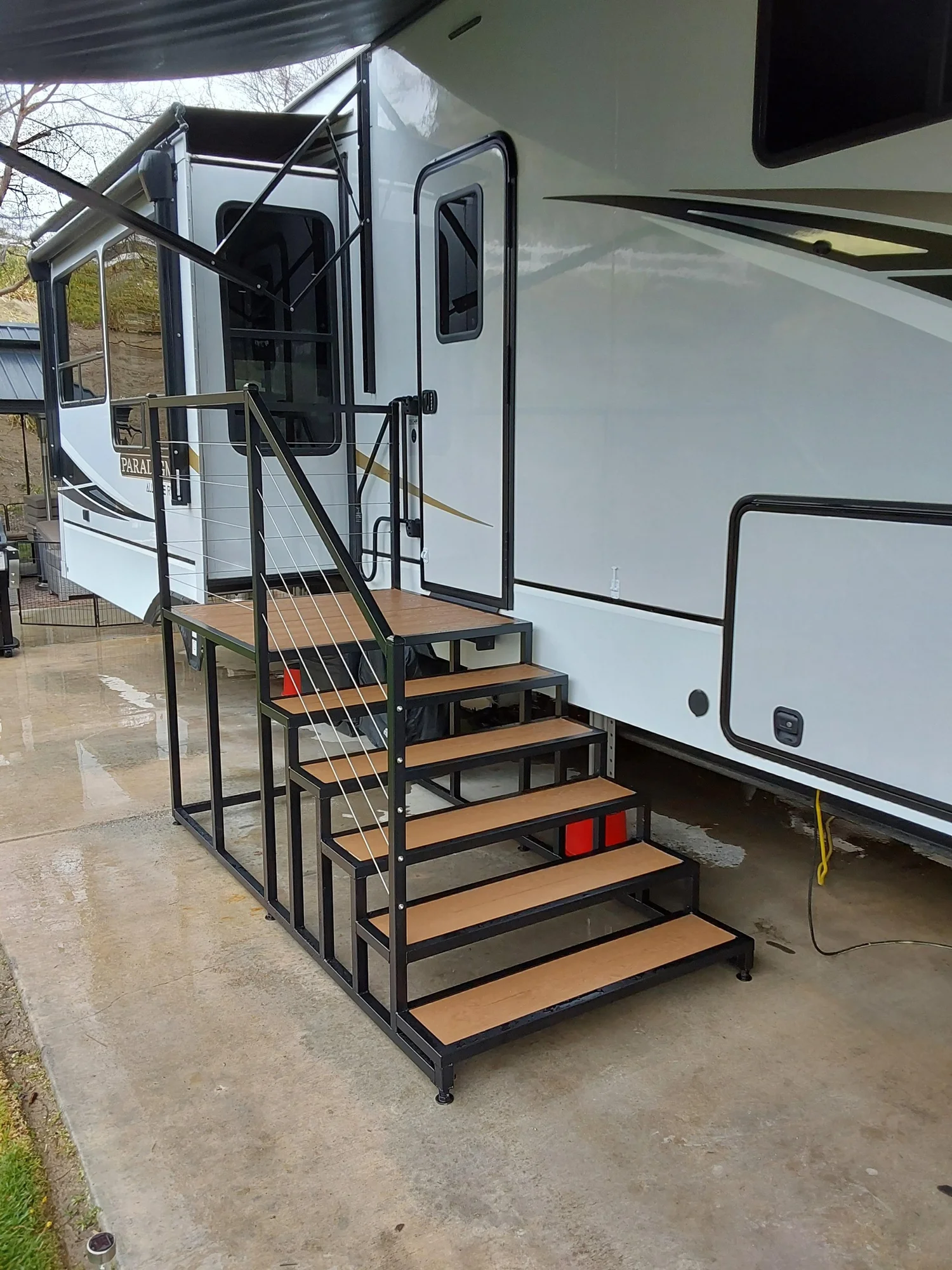 RV Stairs | Steps For a 5th Wheel Trailer | Class A Motorhome Steps ...