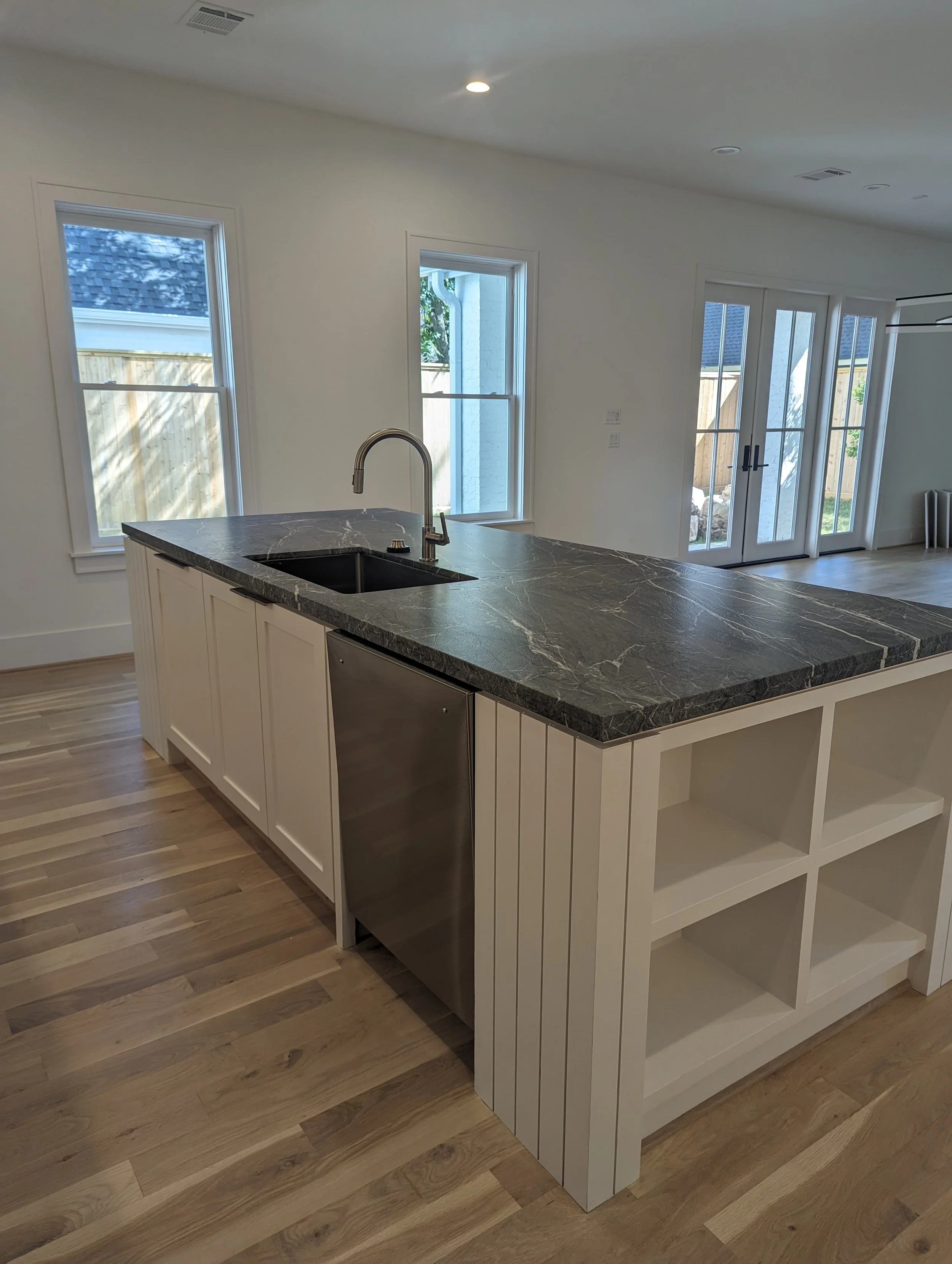 Kitchens — Skyline Custom Cabinets