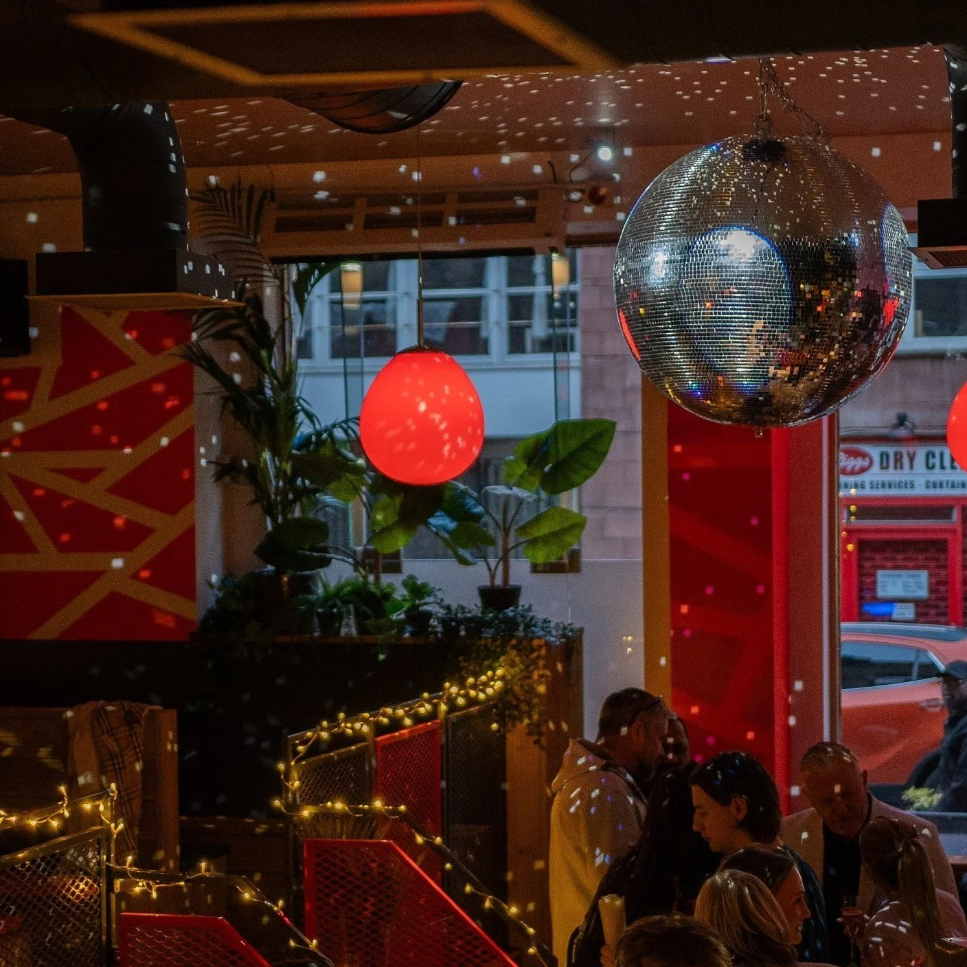Restaurants & Bars — Merchant Square