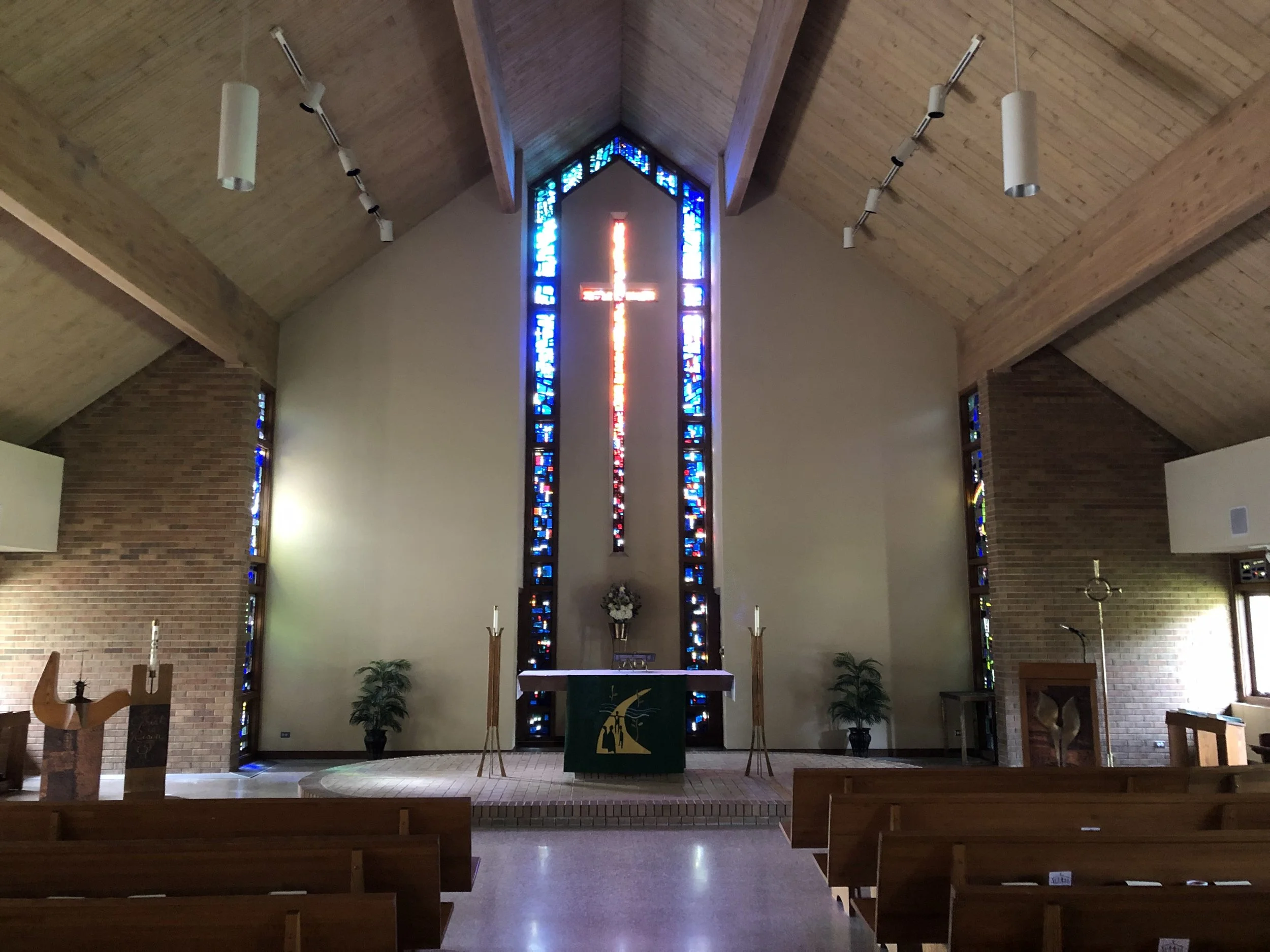 Grace Lutheran Church and School — Grace Northbrook