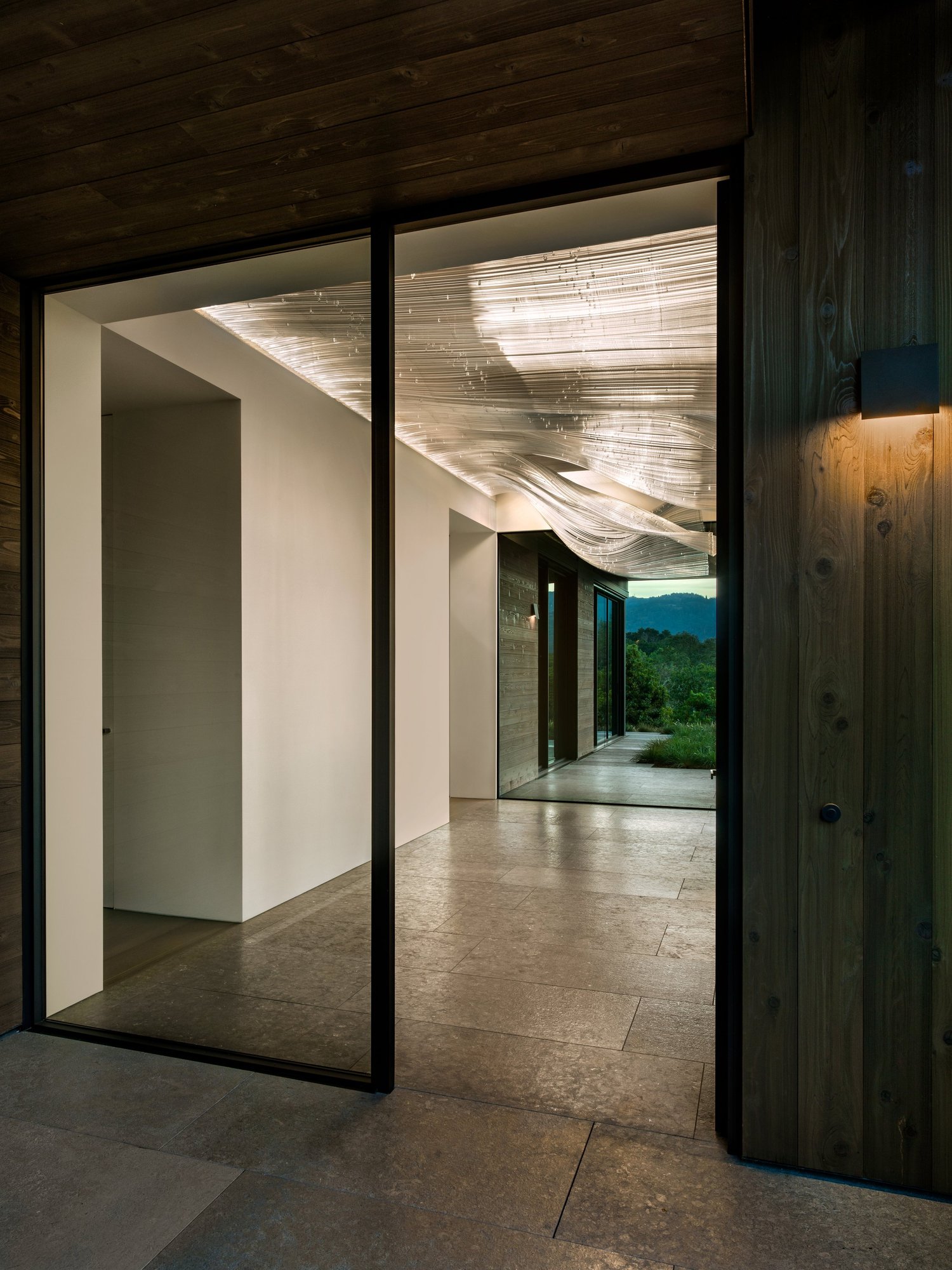 Butler — NIKOLAS WEINSTEIN STUDIOS - Glass Sculpture for Architectural ...