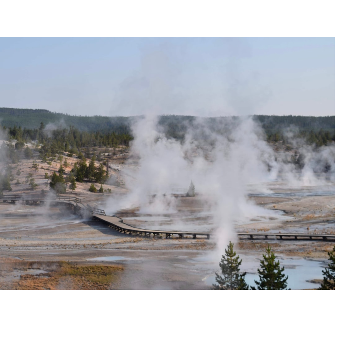 Yellowstone by Amtrack Train (5 days) — Planet One Travel