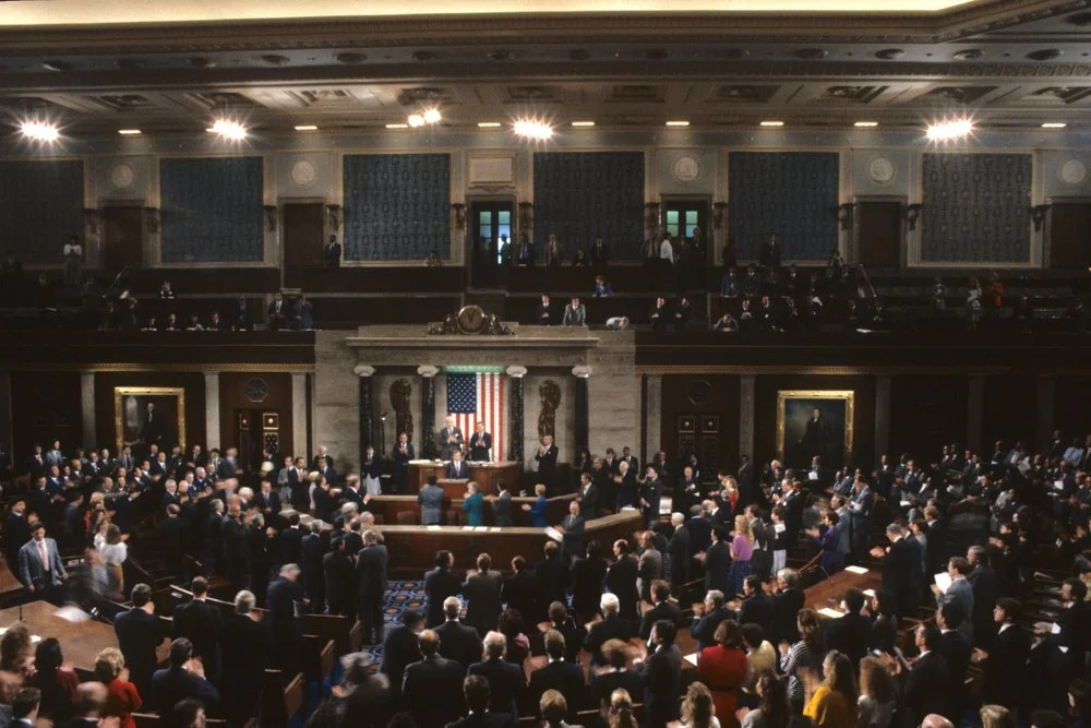 Shutdown Latest: Senate Votes Fail, No Signs of Compromise Yet — FEDmanager