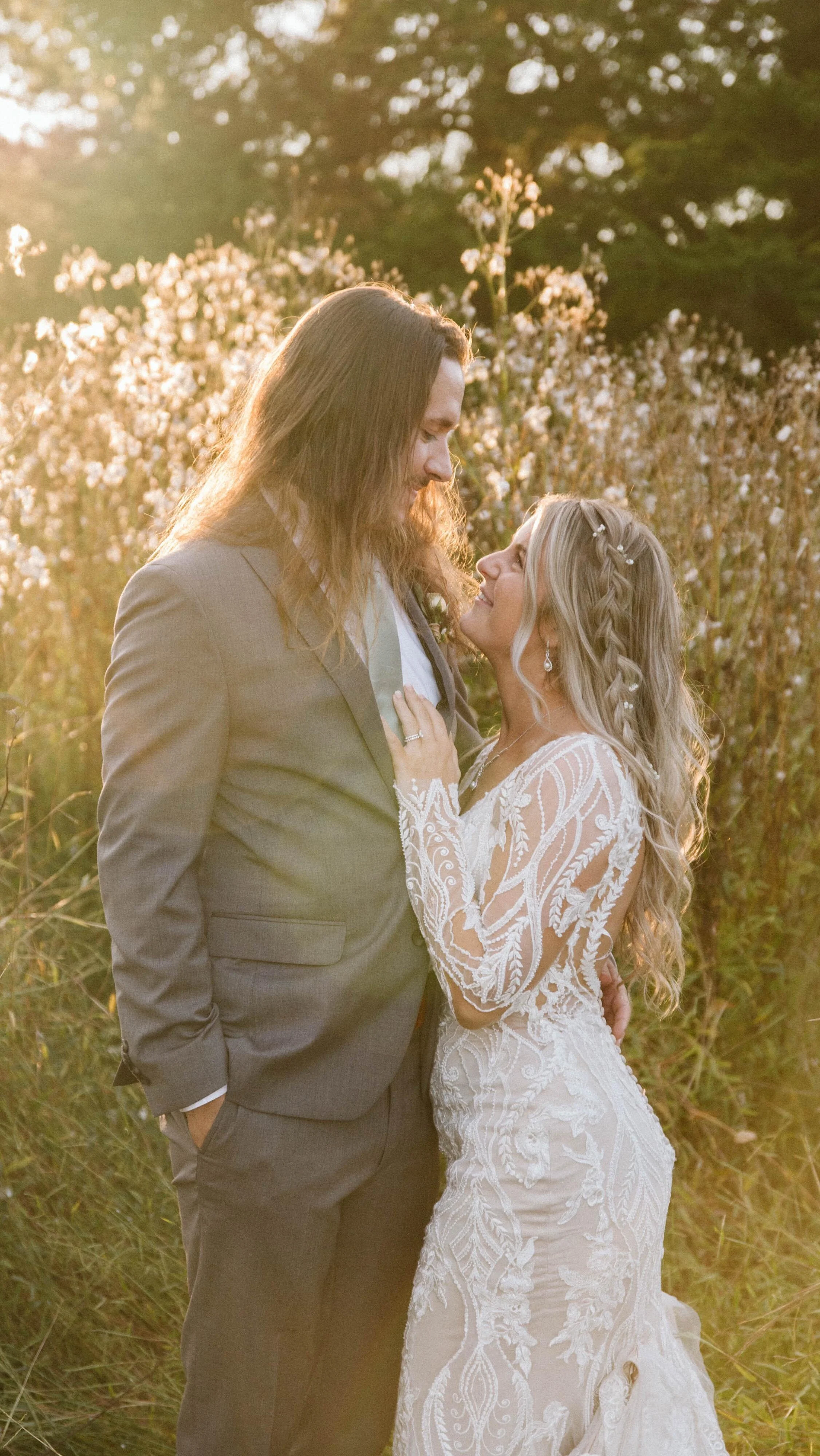 The Cadle Farm Wedding Photos | Grassy Meadows, WV Photographer | Emma ...