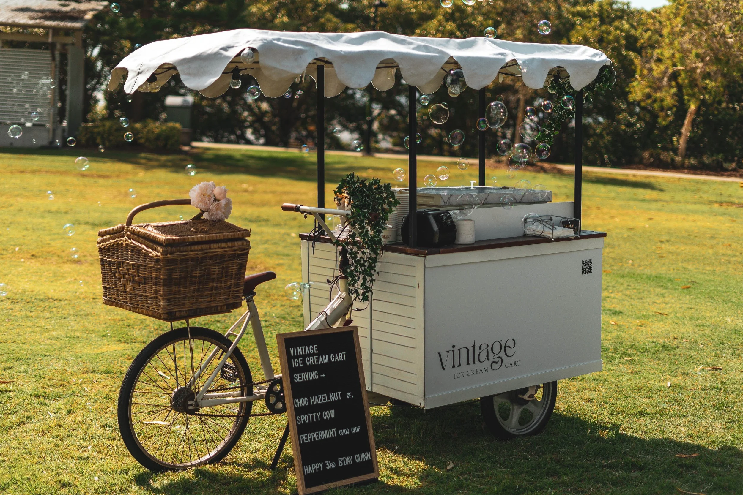 Vintage Ice Cream Cart