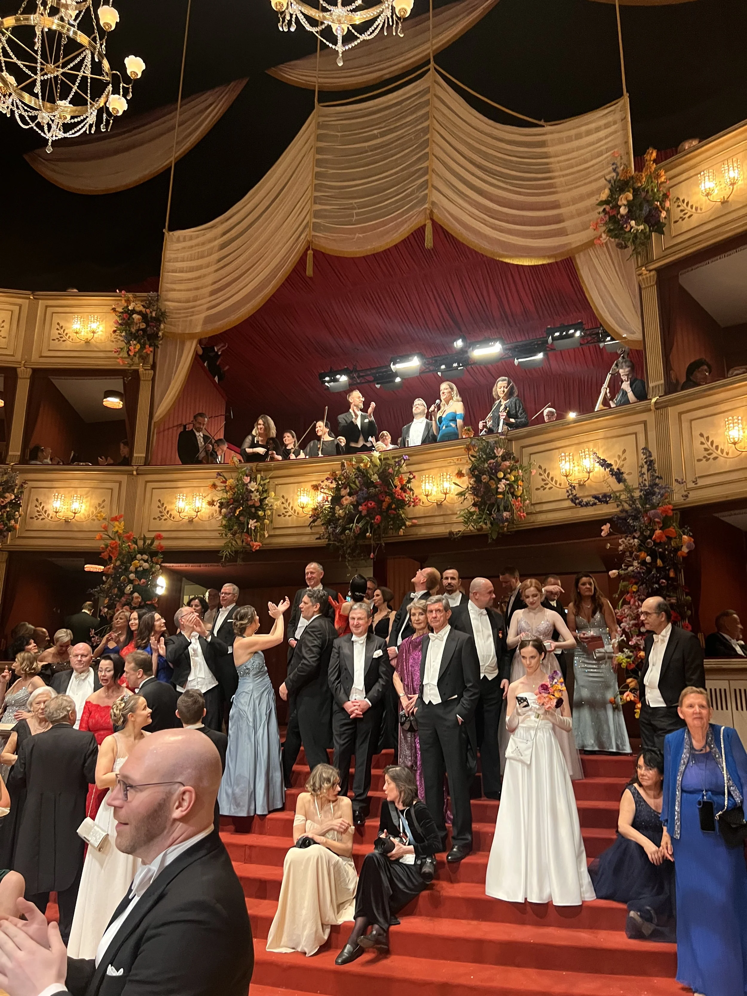 Ballroom, Latin, Swing & Wedding Dance - Chicago's Top-Rated Dance Studio
