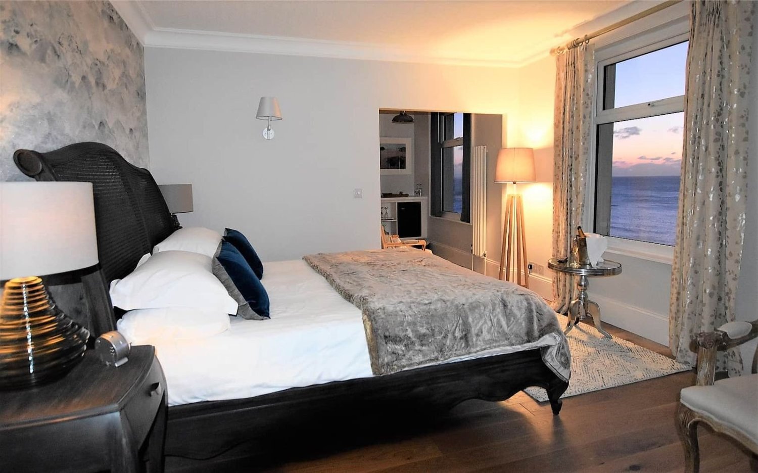 Lundy Suite | Watersmeet Hotel