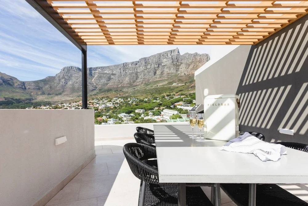Iconic Stays | Luxury Holiday Villas and Safari Lodges