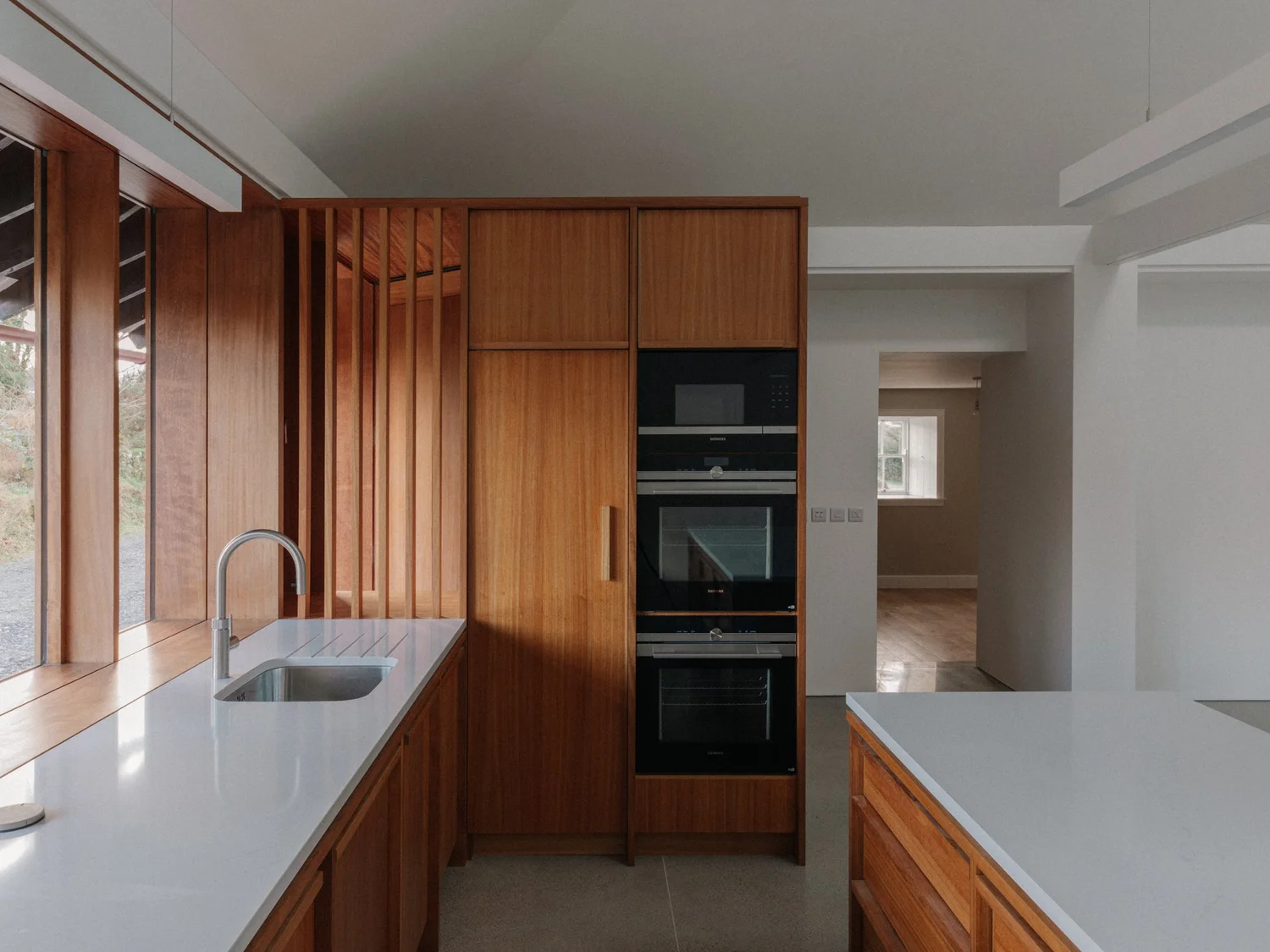 Steve Larkin Architects | Ballyblake — SHANTANU STARICK.