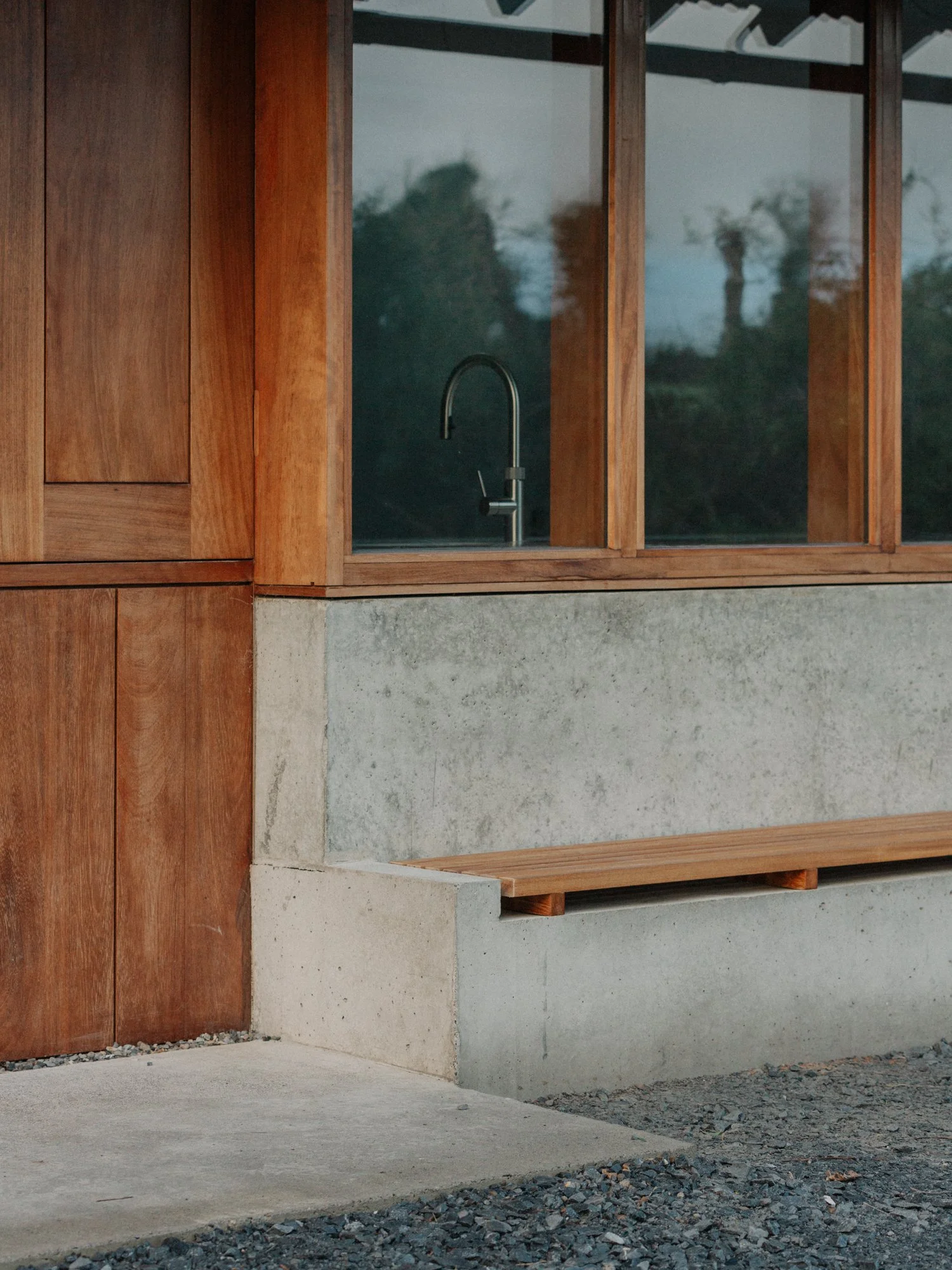 Steve Larkin Architects | Ballyblake — SHANTANU STARICK.