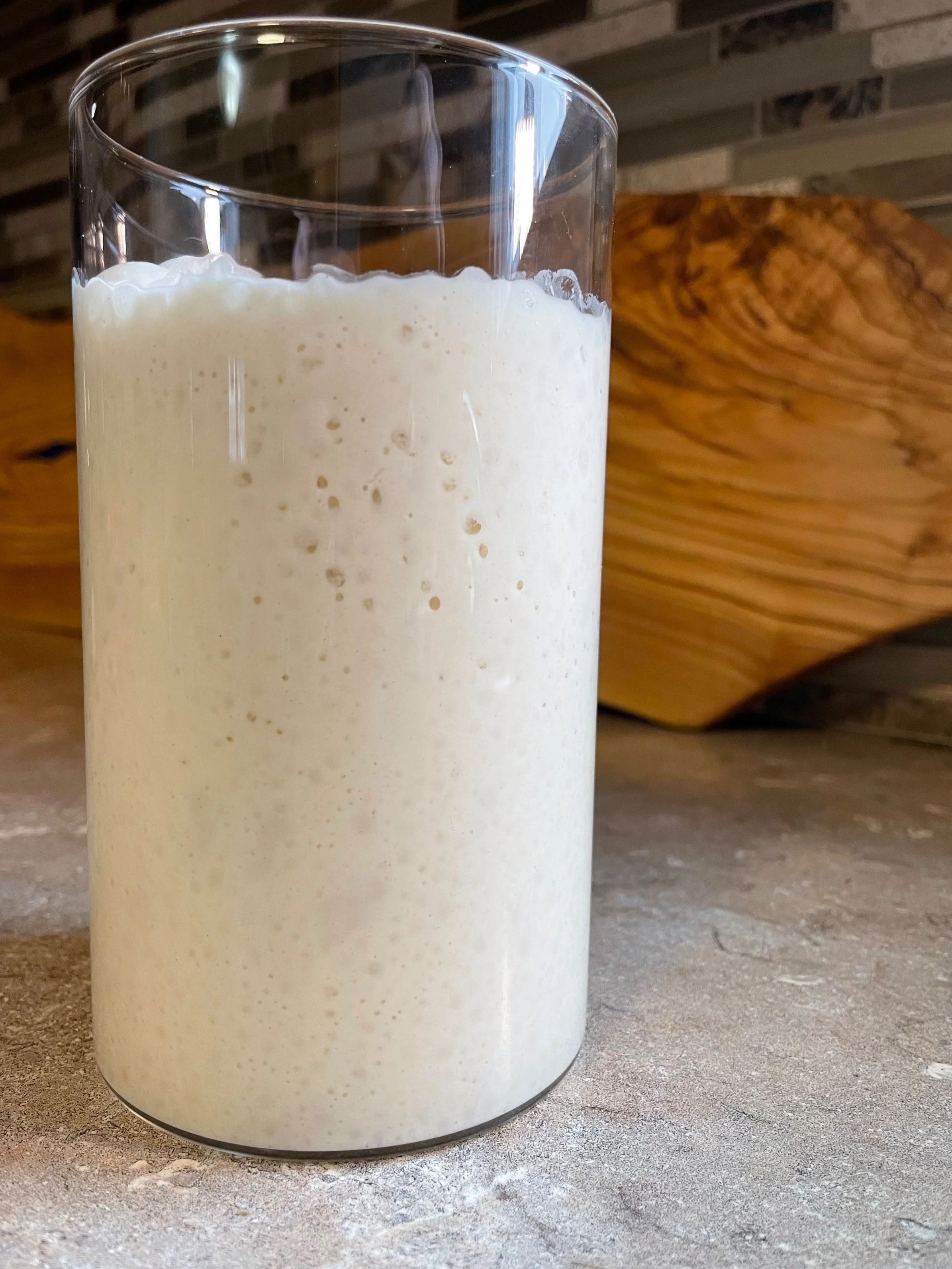 How to tell your sourdough starter is at peak — Bread and Happiness