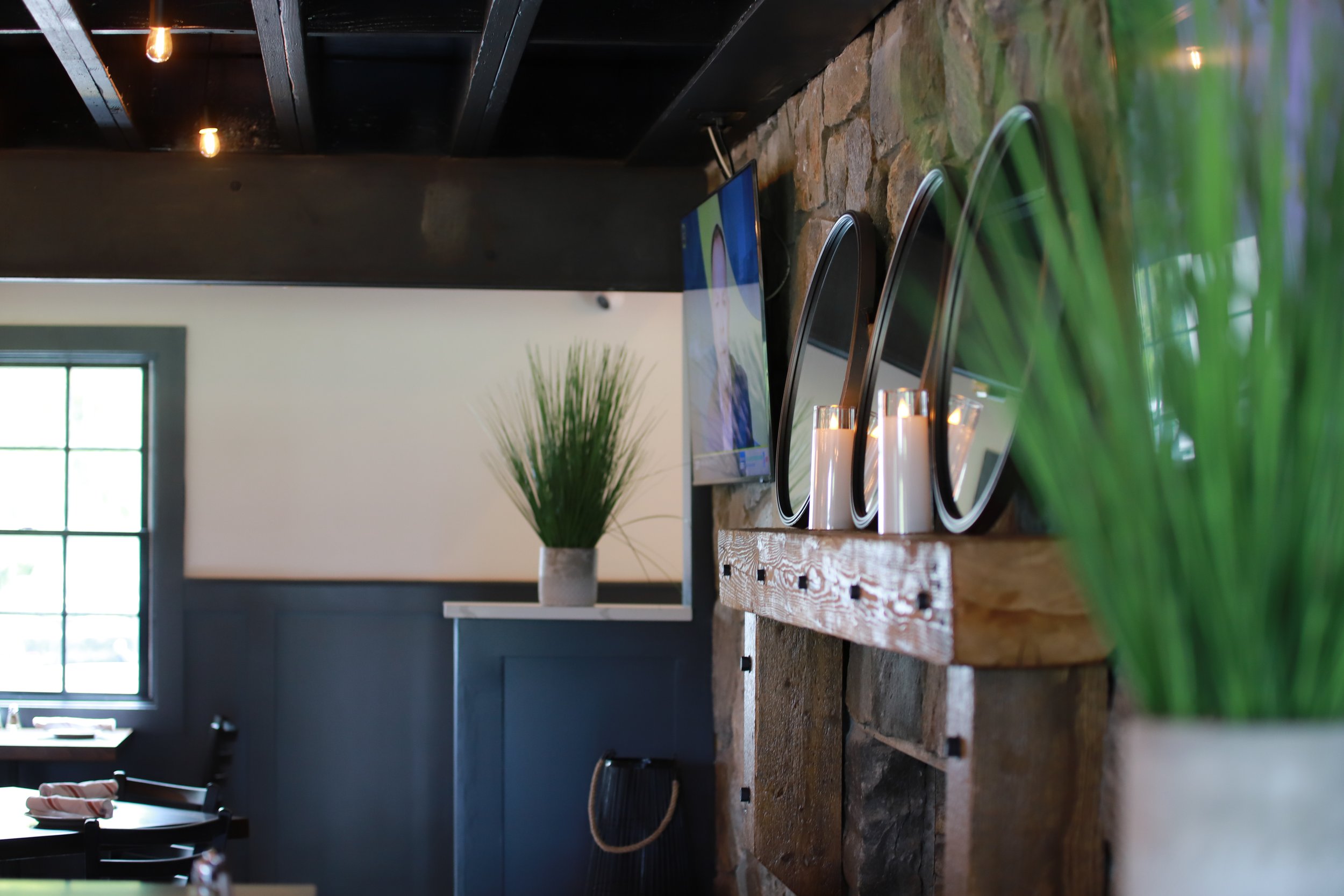 Gallery — Tee Bar & Grille