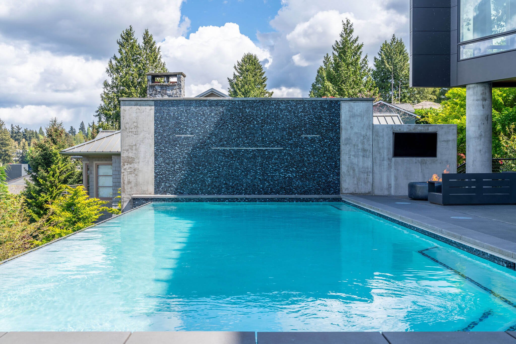 Point House | Luxury Custom Pool in Seattle — Krisco Pools and Spas