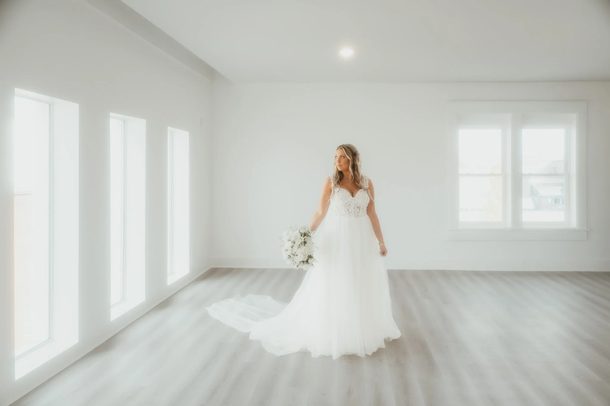 Madison & Jacob's High School Sweetheart Wedding at The Gallery House ...