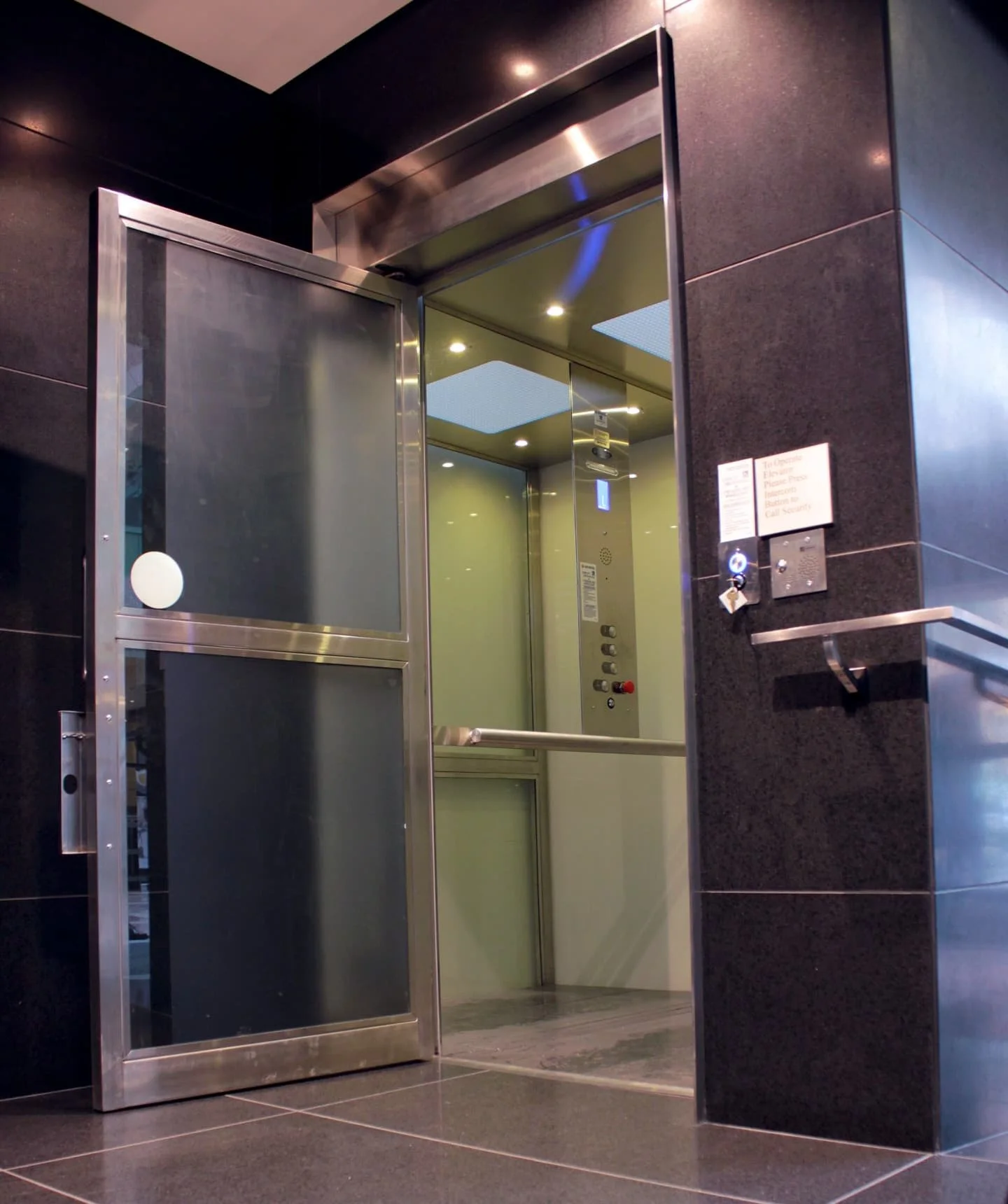 Prolift - Vertical Platform Lift — Keystone Accessibility