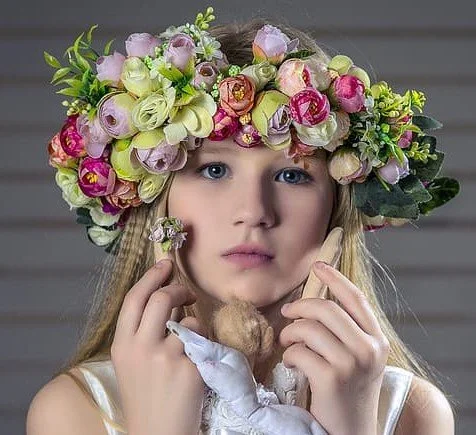 How to Make Flower Chains — Web-Holidays.com