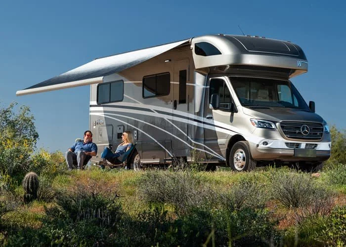 What’s the Best RV Rental for a Family of Four? - Blacksford