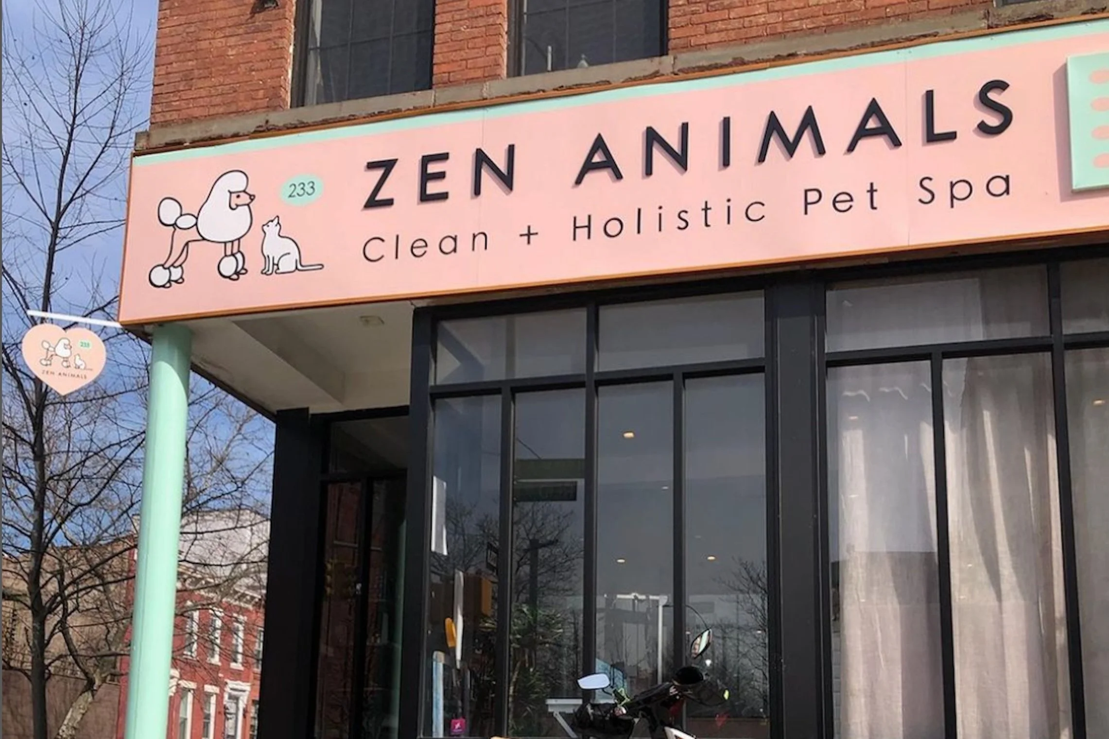 ZEN ANIMALS: CLEAN + HOLISTIC PET SPA