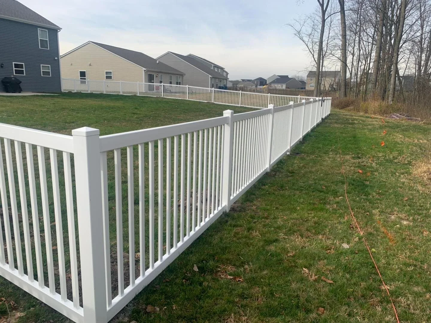 Vinyl Fences — Handy DAD Fencing