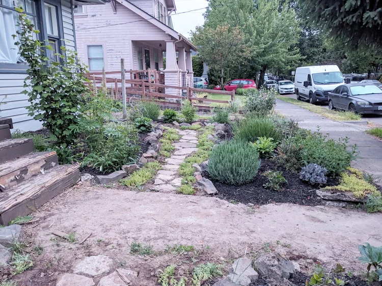 NATIVE PNW GARDEN IN PORTLAND, OREGON: TOUR — Hannah Rusnac