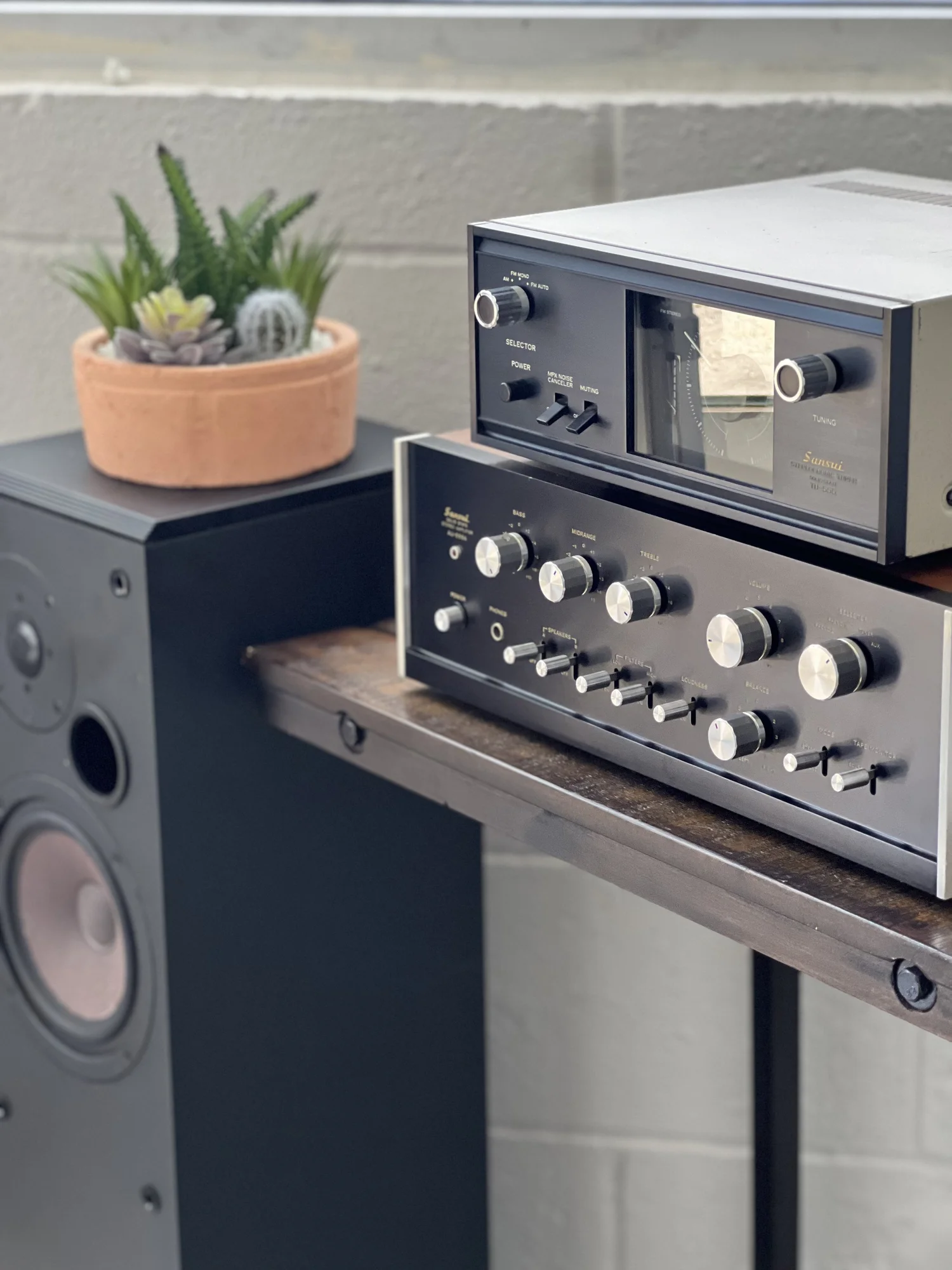 Turn Your Stereo Gear Into Fast Cash With HTF Audio Today!