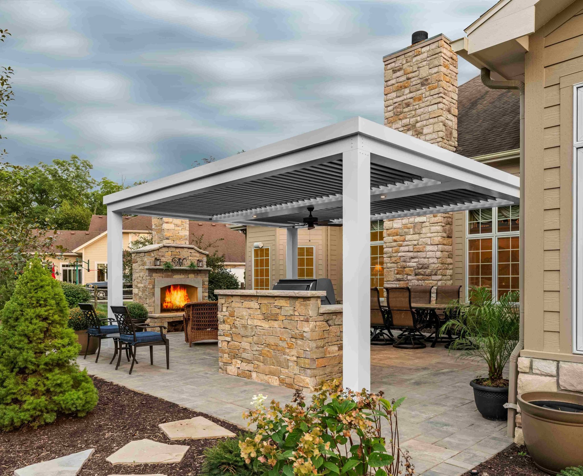 StruXure | Explore Adjustable Outdoor Solutions Today — Visionary Outdoors