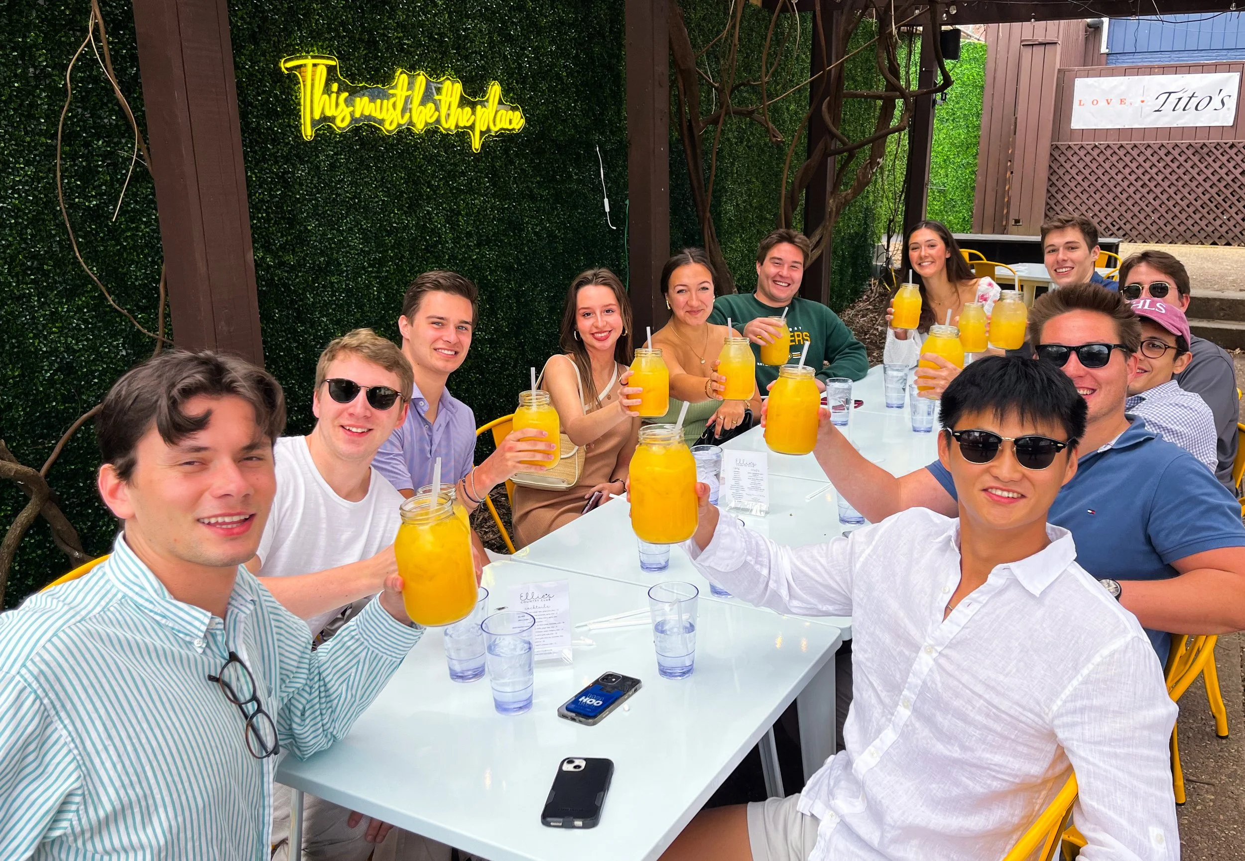 Ellie's Country Club