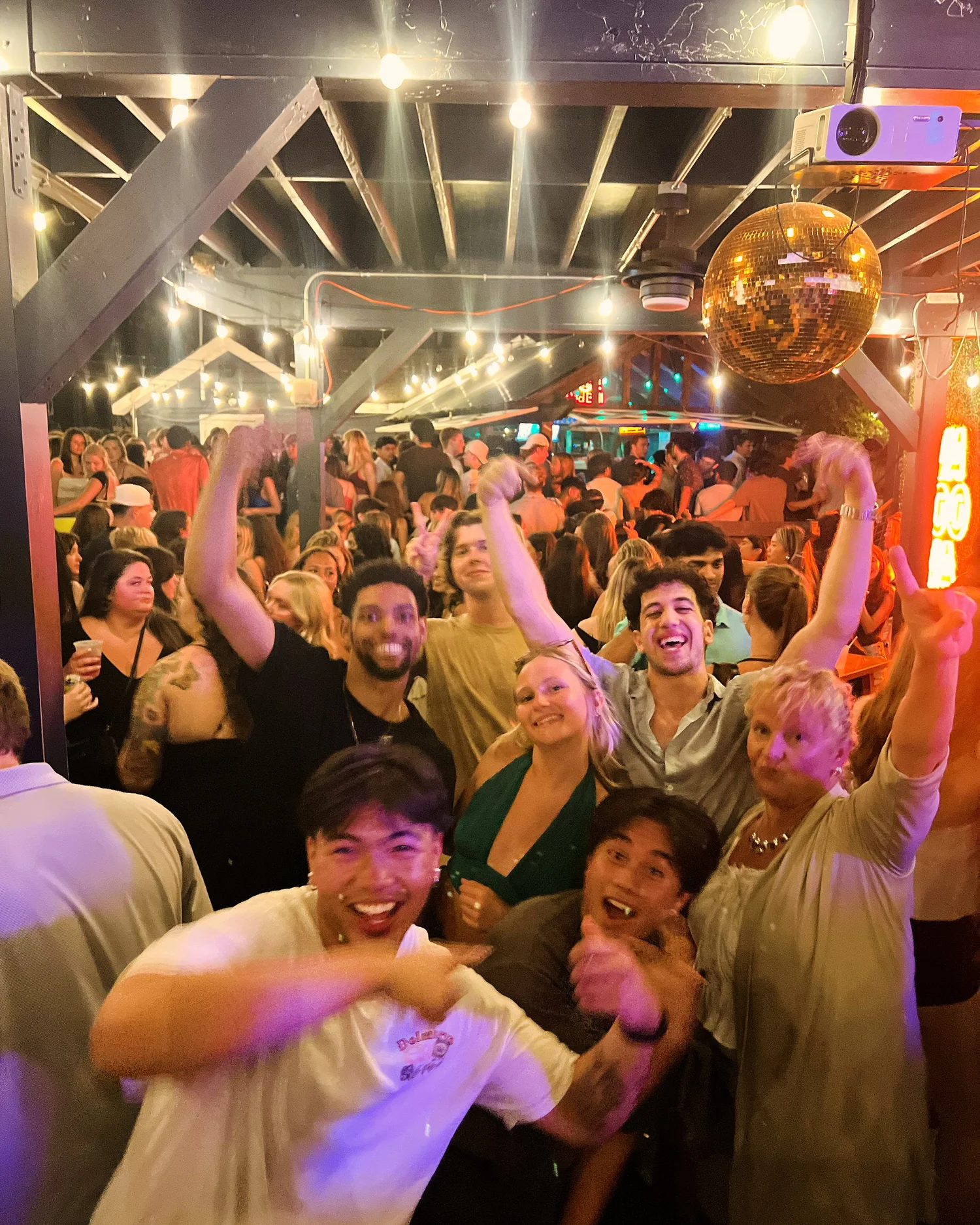 Ellie's Country Club