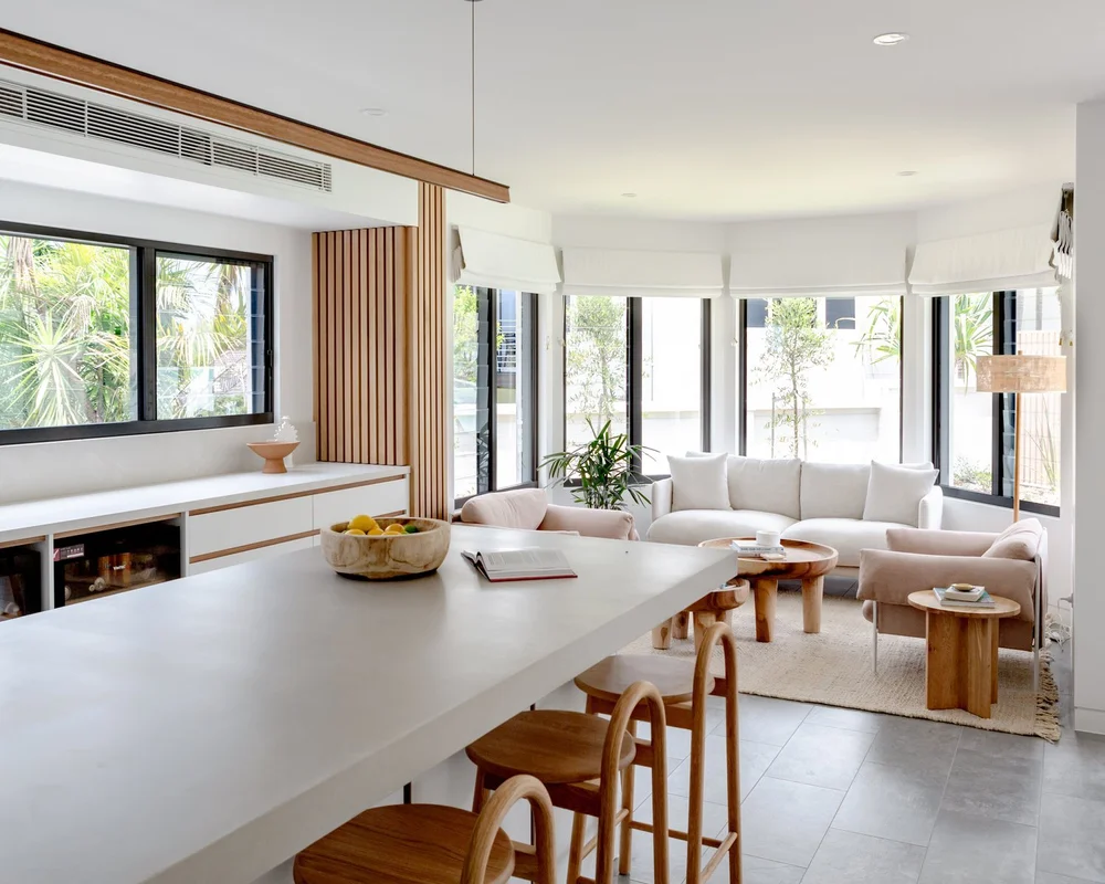 SEA CLIFF HOUSE — Valley Vogue