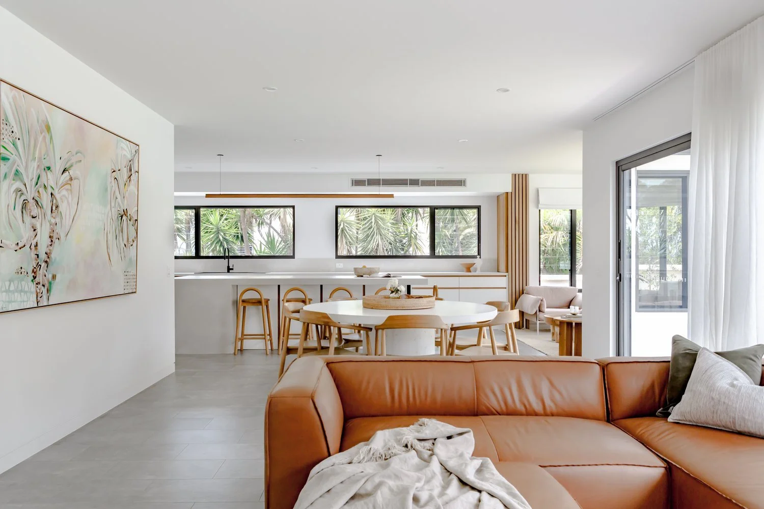 SEA CLIFF HOUSE — Valley Vogue