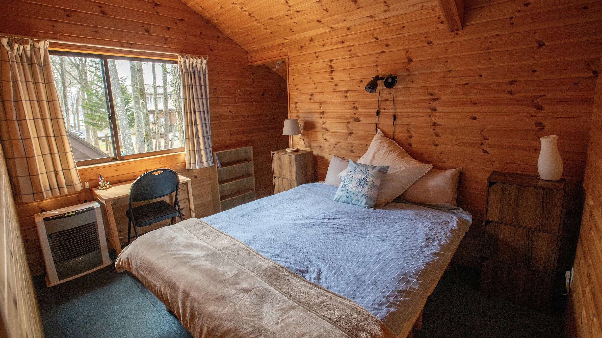 Cabin 4 — Yamanaka