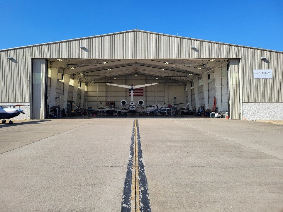 Starlink Inflight Connectivity — AeroMech Inc and AMI Aviation