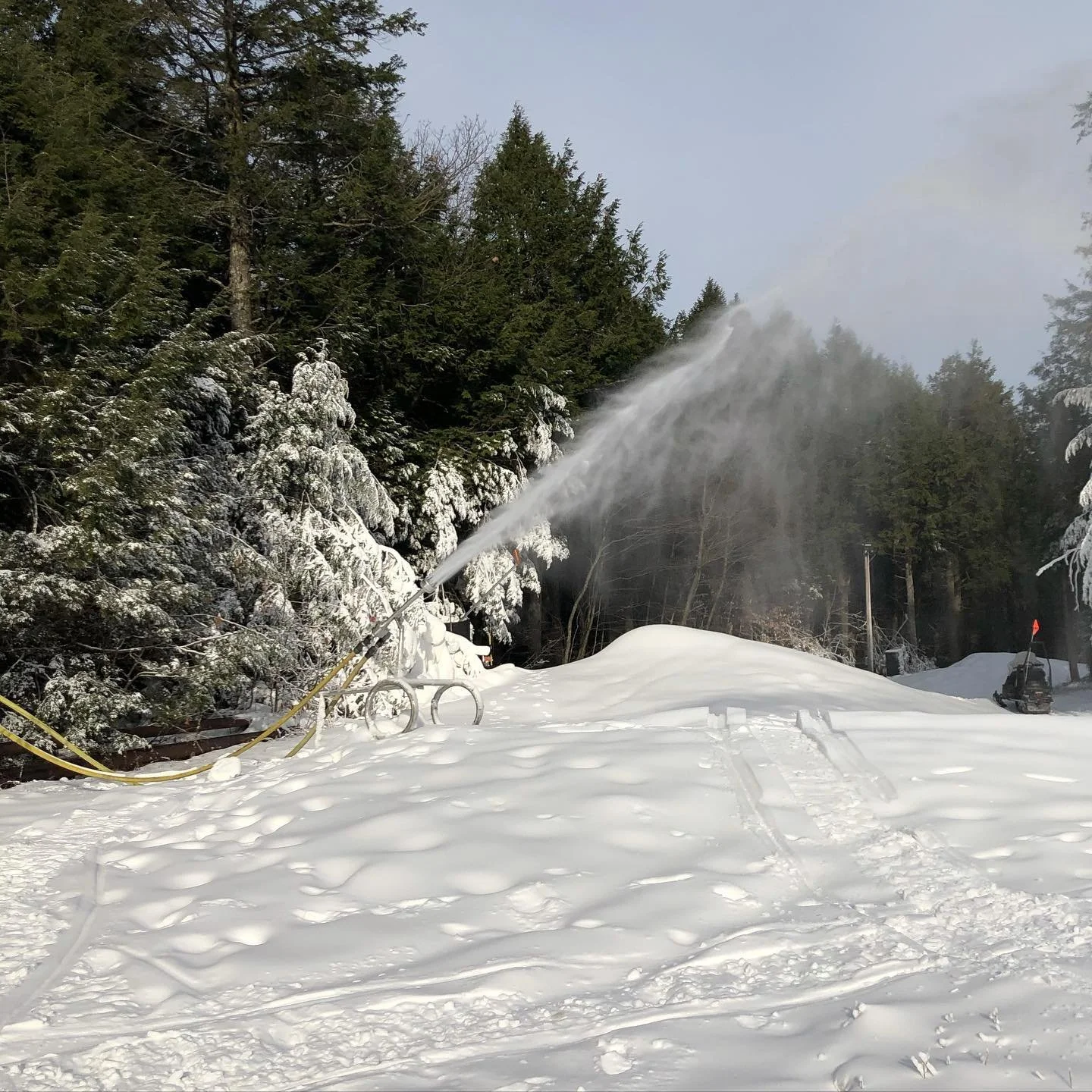 Top Gun Snow Making