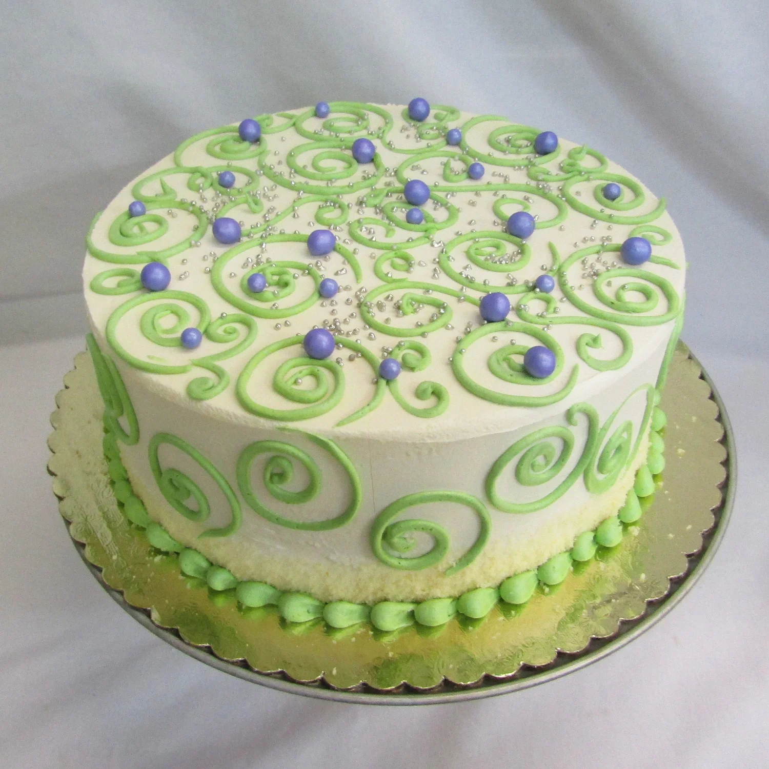Signature Cakes — Cakes By Creme de la Creme