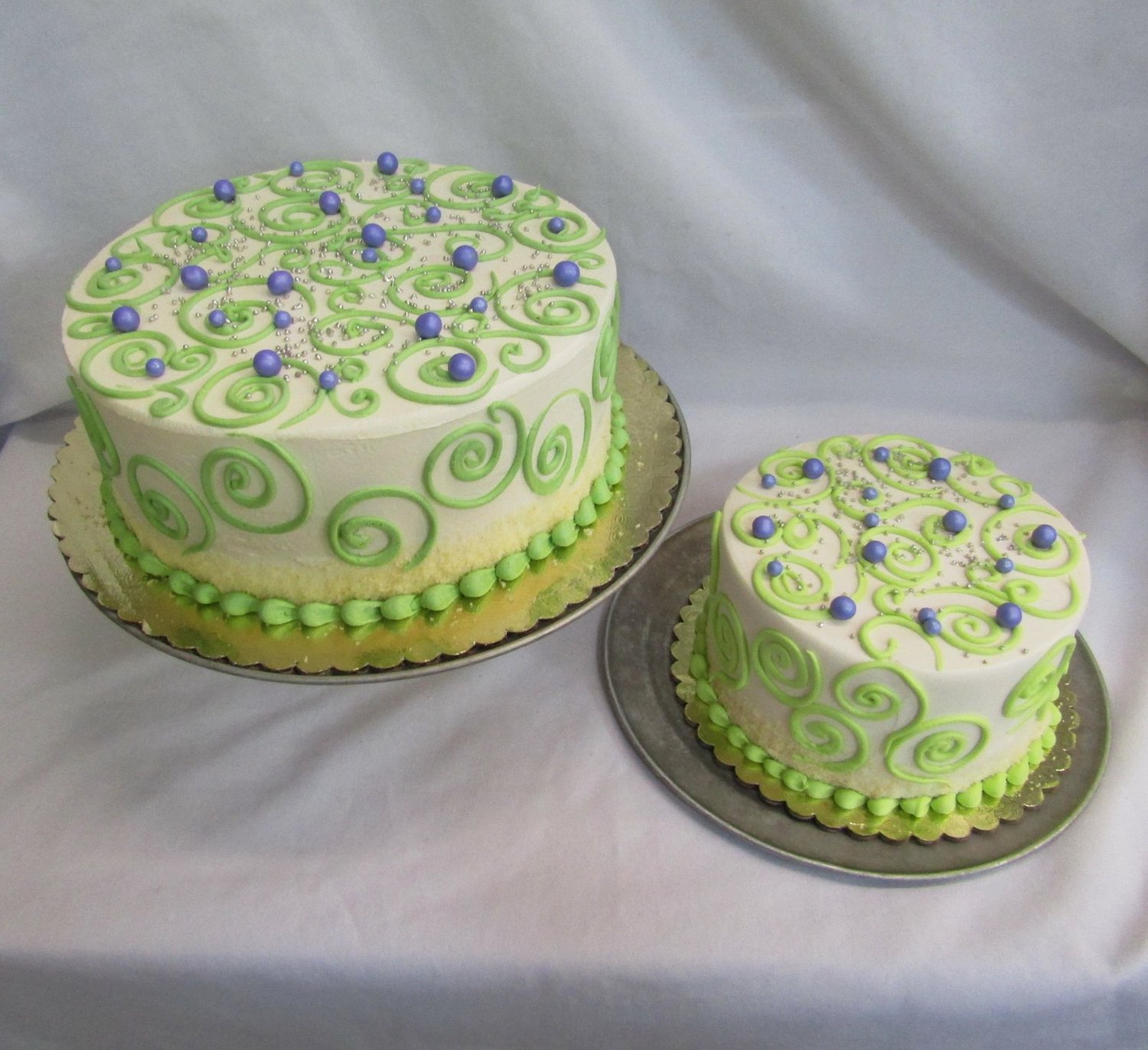 Wedding Cakes & Specialty Cupcakes near Seattle, WA from Cakes By Crème ...