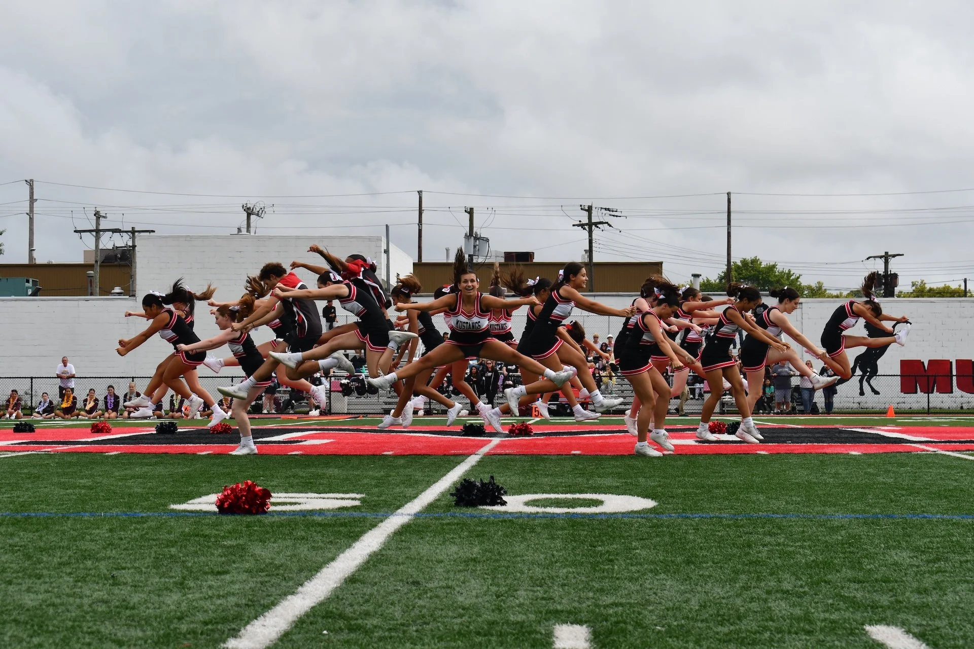 Mineola High School Homecoming Shines Despite Drizzle — The Williston Post